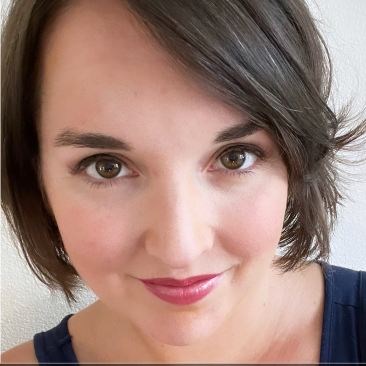 Contact – Sarah Snow